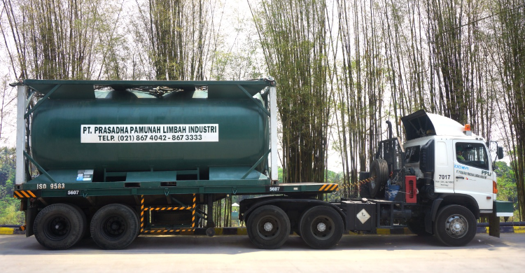 Armada Transportasi Limbah PPLI Raih Penghargaan Kemenhub