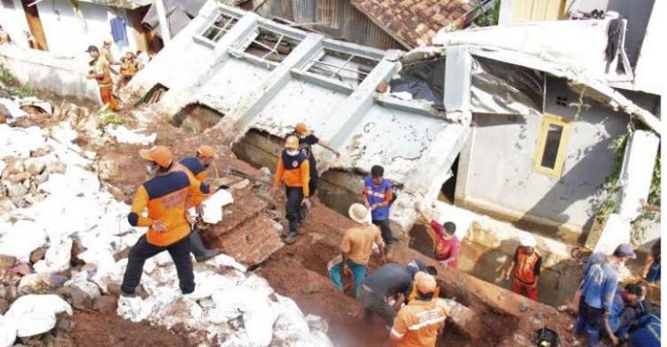 BPBD DKI Waspadai Potensi Longsor Di 10 Kecamatan