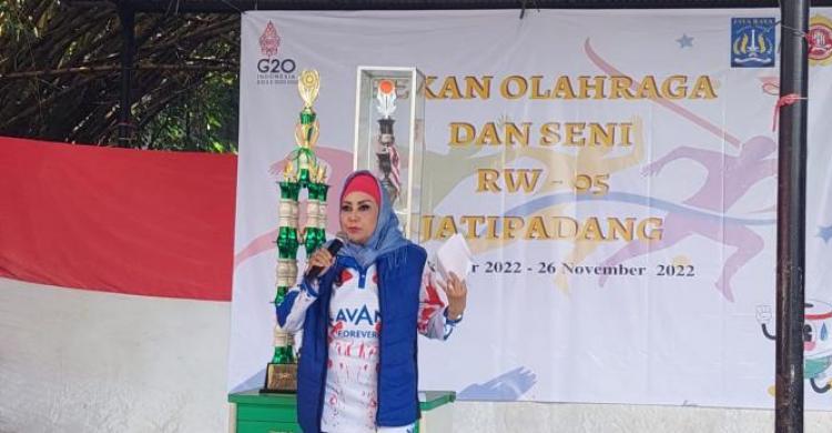 Buka Porseni RW 5 Jatipadang Ke XI Melani Suharli: Olahraga dan Seni ...