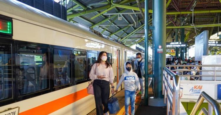 Catat! Mulai 7 November Bisa Beli Tiket KA Libur Nataru