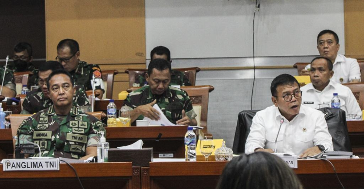 Di Rapat DPR, Ada Yang Tanya Panglima TNI dan KSAD Harmonis Nggak Sih