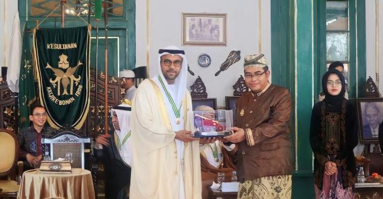 Dubes Uni Emirat Arab Abdulla AlDhaheri Kunjungi Keraton Kacirebonan, Jajaki Kerja Sama