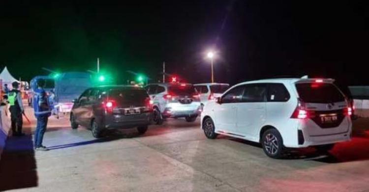 Jasa Marga: Pemudik Lewati Tol Japek II Selatan Tembus 2.761 Kendaraan