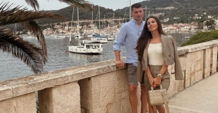 Kenalkan, Helena Matic, Istri Kiper Kroasia Dominik Livakovic