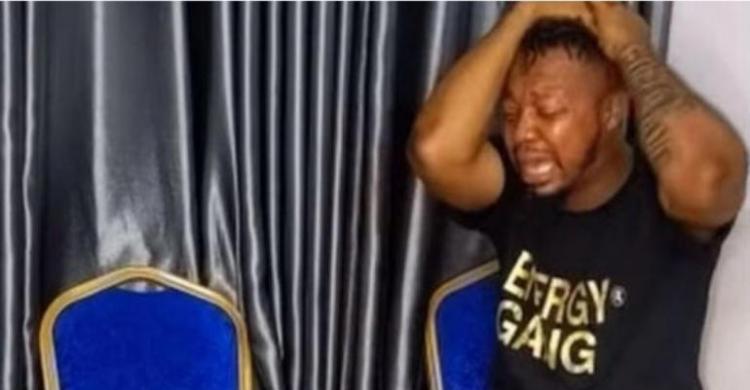 Niat Bikin Rekor Nangis Terlama, Eh Malah Buta