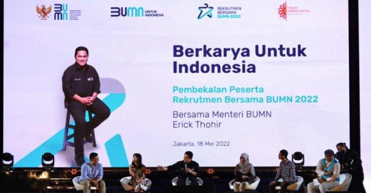 Pembekalan Peserta Rekrutmen Bersama BUMN 2022 Erick: Core Values AKHLAK Harus Jadi Revolusi ...