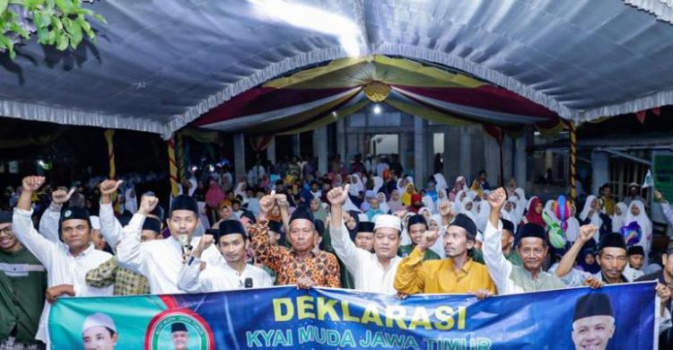 Sifat Religius Ganjar Pikat Dukungan Kyai Muda Bojonegoro
