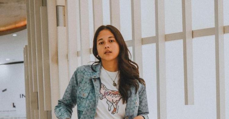 Sitha Marino, Geram Disebut Pelacur