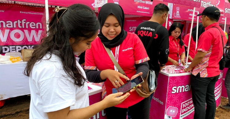 Smartfren WOW 100% Komitmen Dorong Pertumbuhan UMKM di Indonesia