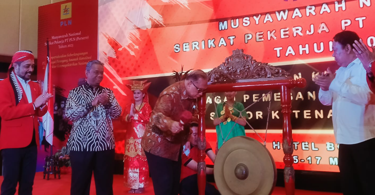 SP PLN Siap Kawal Program Elektrifikasi 100 Persen Pada 2024