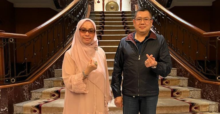 Tokoh Banten Hj. Ratu Siti Romlah Gabung Partai Perindo