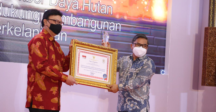 Top, KLHK Raih Dua Penghargaan Inovasi Pelayanan Publik 2020
