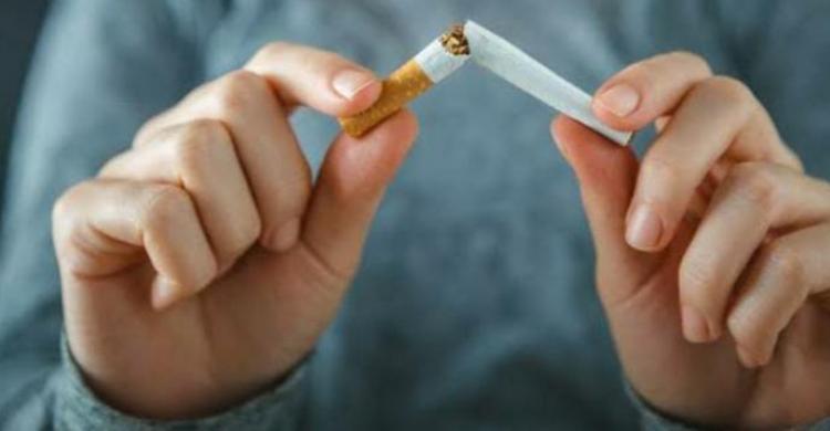 Perbandingan Komponen Asap Rokok Elektrik dan Rokok Konvensional ...