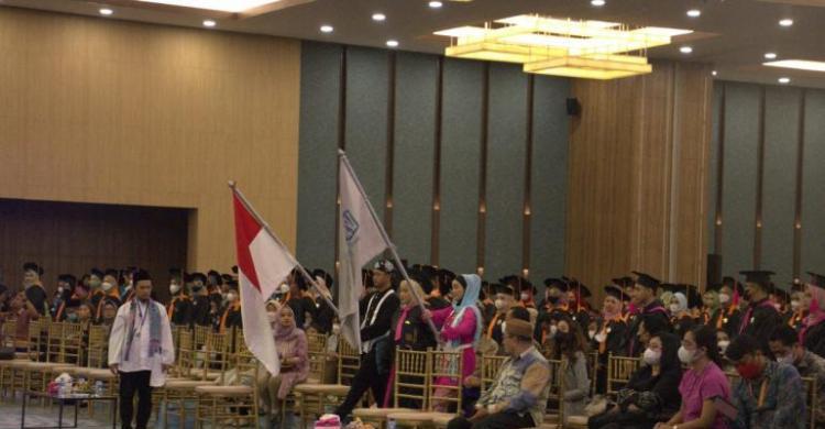 Wisuda Ke-23, Politeknik LP3I Jakarta Hadirkan Edutainment