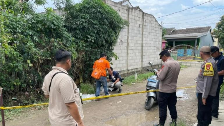 Aktor Sandy Permana Tewas Bersimbah Darah di Bekasi, 1 Pelaku Diburu Polisi