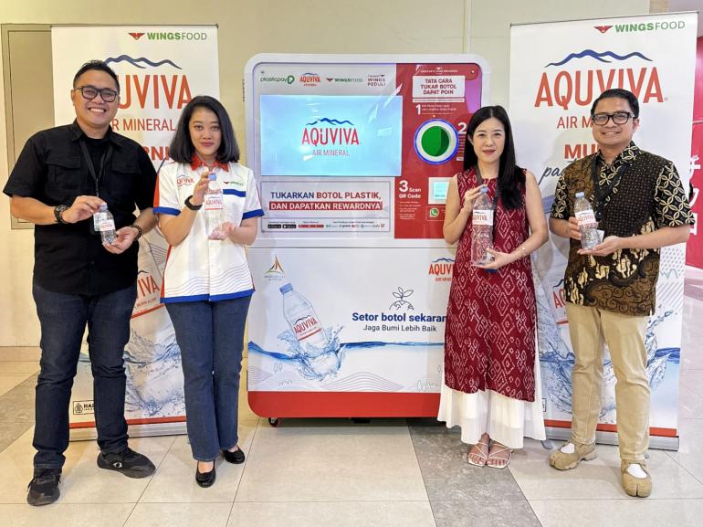 AQUVIVA, Plasticpay, dan Margo City Mall Hadirkan RVM Pertama di Kota Depok