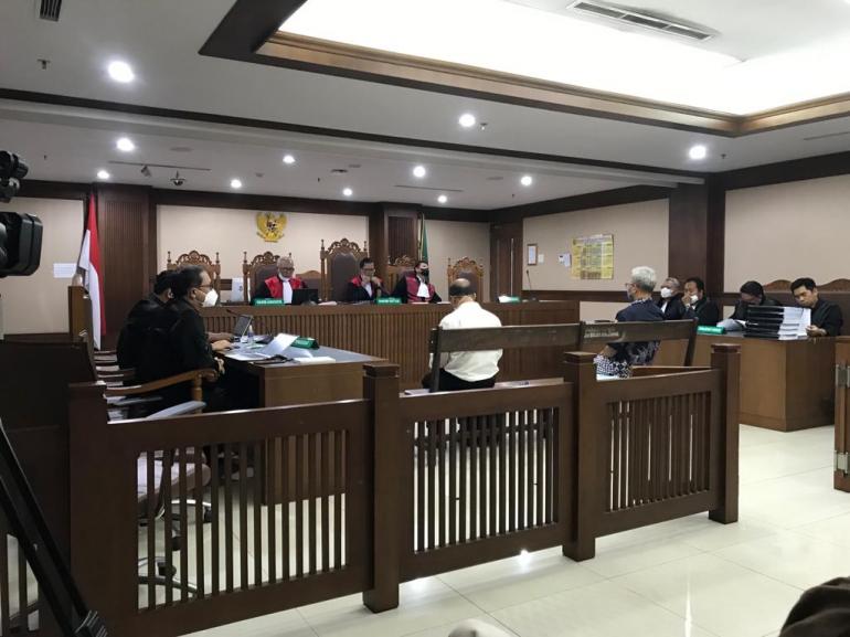 Bacakan Pledoi, Kuasa Hukum Isnu Edhi Wijaya Minta Tuntutan Ditolak