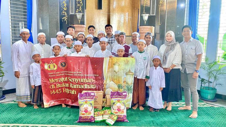 Berkah Ramadan, Paguyuban Akpol 2021 Berbagi Kasih Bersama Anak-anak Yatim Piatu