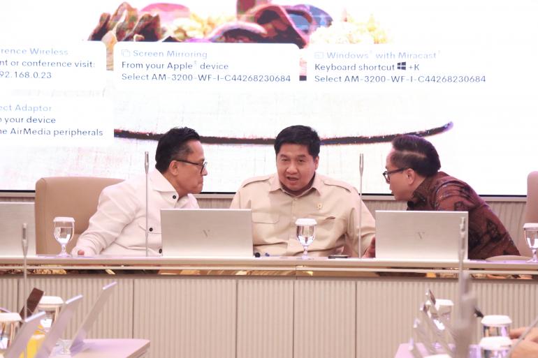 Bertemu CEO Danantara, Menteri Ara Bahas KUR Perumahan