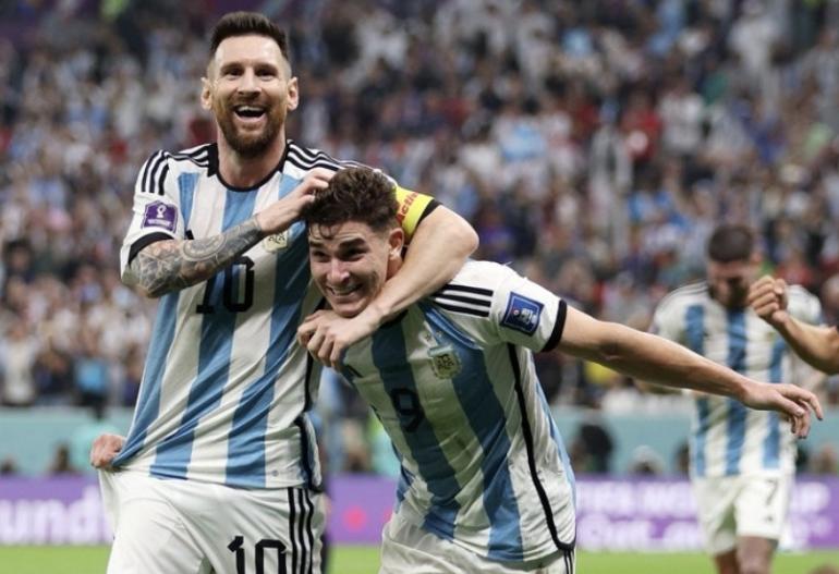 Bravo Messi!! Plontosi Raja Penalti Kroasia 3-0, Argentina Ke Final