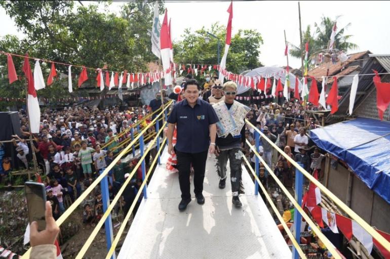 BUMN Peduli Bantu Akses Masyarakat Erick Resmikan Jembatan Kimarpu Di ...