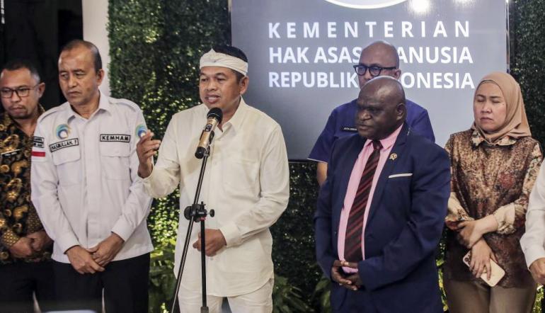 Datangi Kantor Menteri Pigai Dedi Mulyadi: Kirim Siswa Ke Barak Tak Langgar HAM