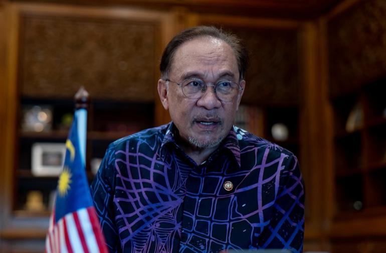 Demo Besar Di Kuala Lumpur, Mahathir Mohammad Minta PM Anwar Mundur