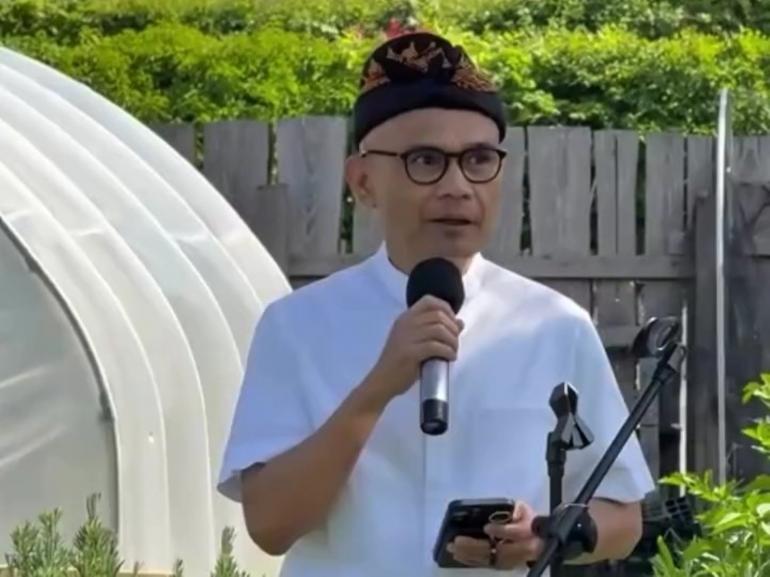 Dubes RI Untuk Inggris Desra Percaya Meriahkan Hari Raya Kuningan Di ...