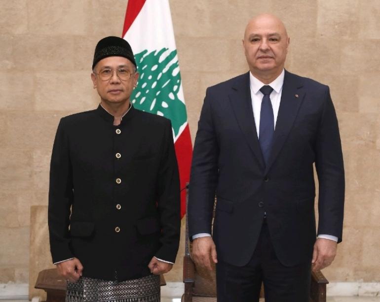 Dubes RI Untuk Lebanon Dicky Komar Serahkan Surat Kepercayaan Ke ...