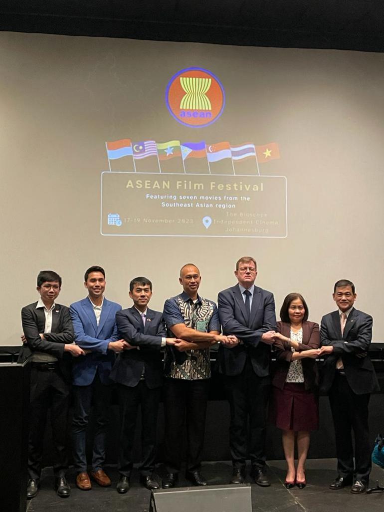 Dubes Saud Purwanto Krisnawan Promosi Film Indonesia Di Afsel