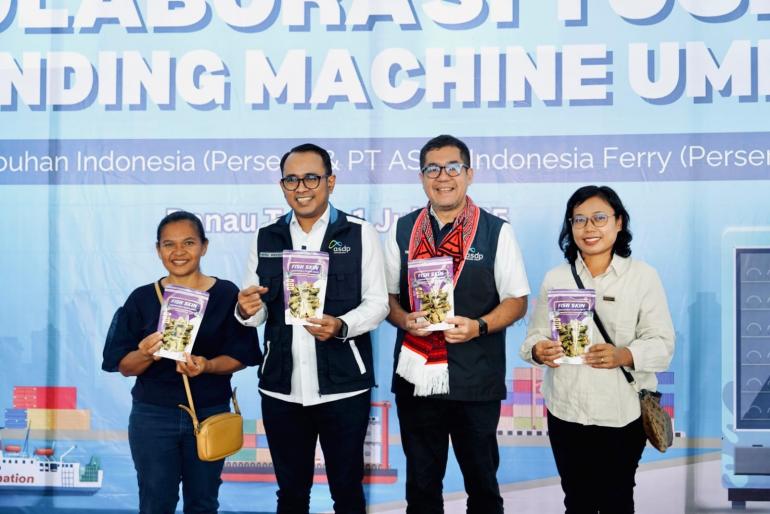 ASDP Gandeng Pelindo Luncurkan Vending Machine UMK Di Pelabuhan Ajibata