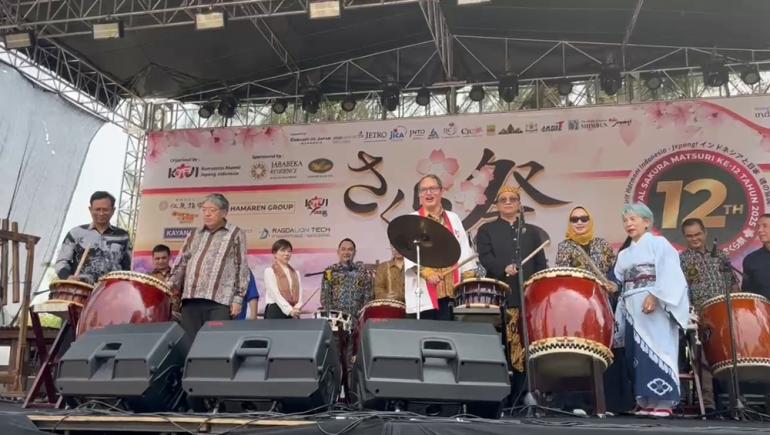 Sakura Matsuri 2025 Hadirkan Nuansa Jepang, 100 Ribu Pengunjung Padati Cikarang