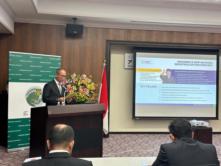 Gagasan Sumitro-Asta Cita Jadi Fondasi Strategi Baru Industrialisasi ...