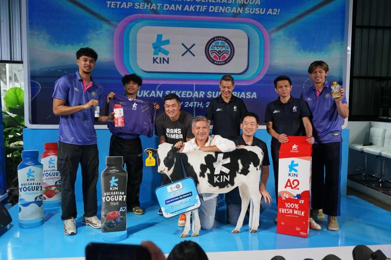 Gandeng RANS Simba Basketbal KIN Dairy Pamer Peternakan Sapi A2 Di Garut,