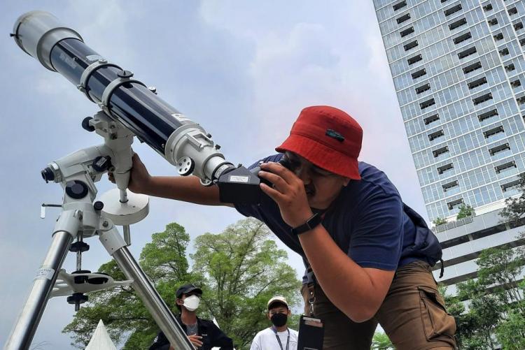 Gerhana Bulan Hari Ini Bisa Dipantau Mulai Malam Hingga Puncaknya Jam ...