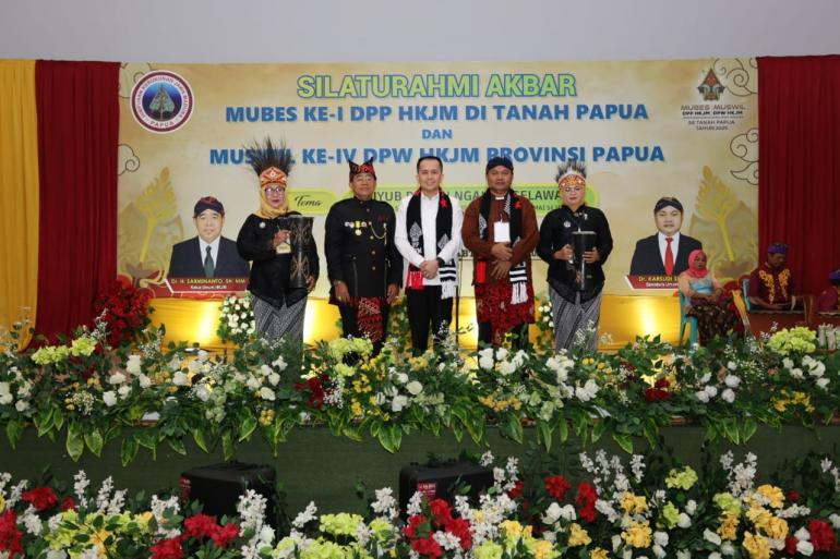 Himpunan Kerukunan Jawa-Sunda-Madura se-Papua Dukung Pj Gubernur Agus Fatoni