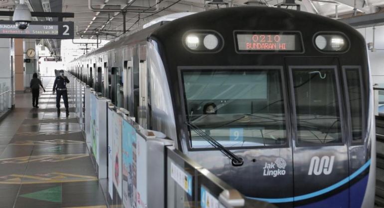 Hore, Besok Rabu dan Jumat Tarif MRT, LRT dan Transjakarta Cuma Rp 1