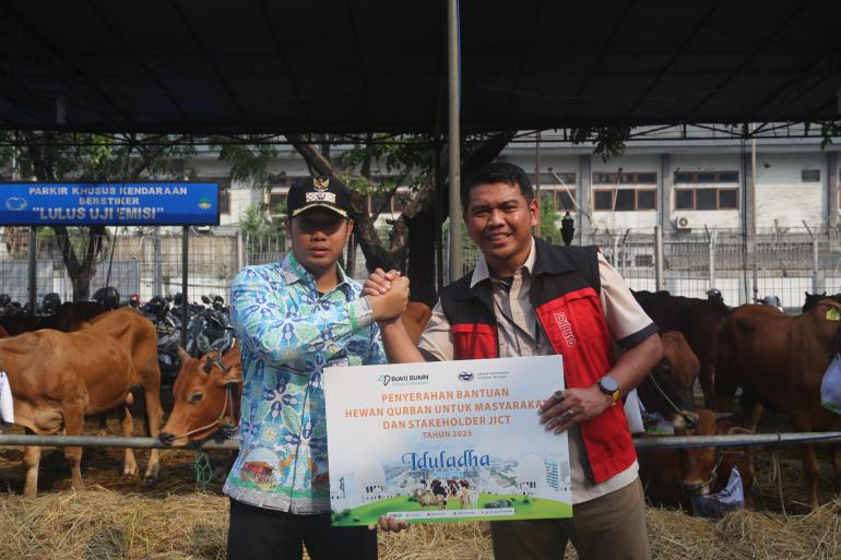 Idul Adha, JICT Serahkan 42 Ekor Sapi Untuk Stakeholders & Masyarakat ...