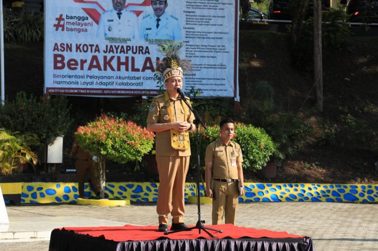 Jelang PSU, Pj Gub Papua Agus Fatoni Minta ASN Jaga Integritas