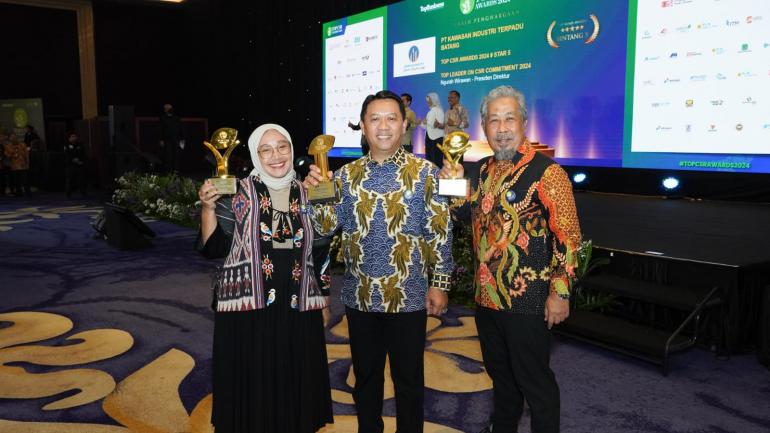 Optimalkan ESG, Pupuk Kaltim Sabet 3 Penghargaan TOP CSR Award 2024