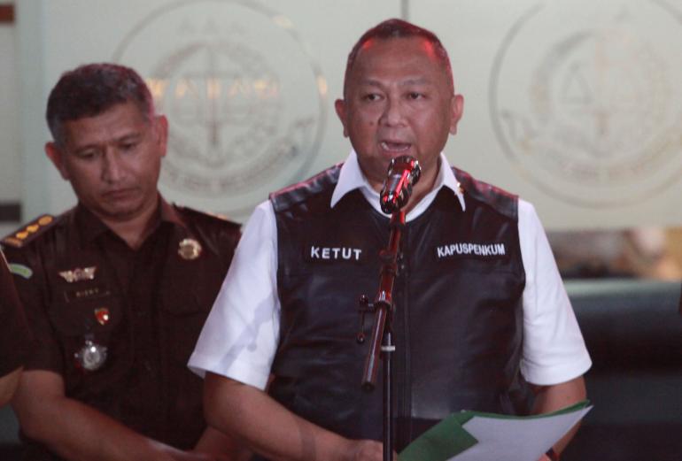 Impor Emas Batangan Tapi Lapornya Emas Bongkahan
