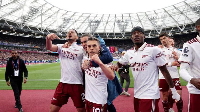 Bekuk West Ham, Arsenal Jaga Asa Juara