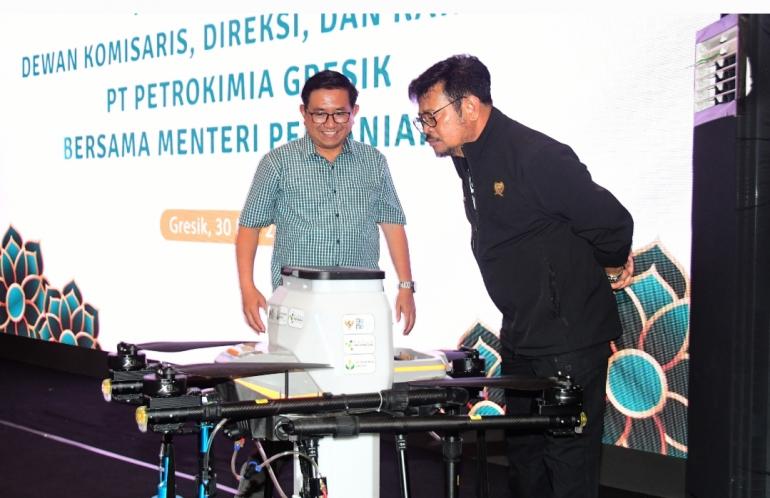 Mentan Puji Program Smart Precision Farming Petrokimia Gresik