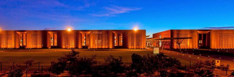 Menyaksikan Geliat Kemajuan Negeri Singa Atlas (2)