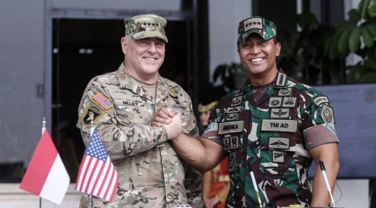 Panglima TNI: 1 Tricon Container US Army Yang Disegel Bea Cukai Lampung ...
