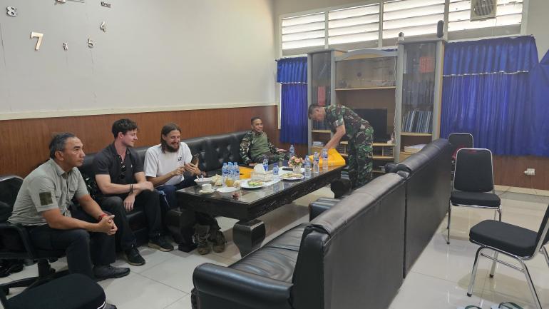 Pelacakan Tim Elang, Kunci Perundingan Pembebasan Pilot Selandia Baru