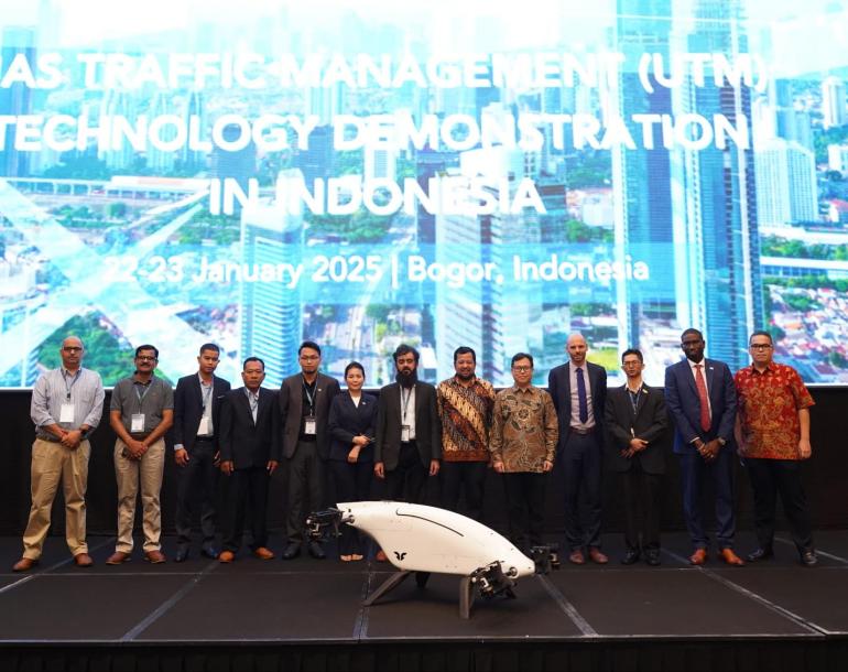 Terra Drone Gelar Demonstrasi Penerbangan Multi-Drone Berbasis UTM