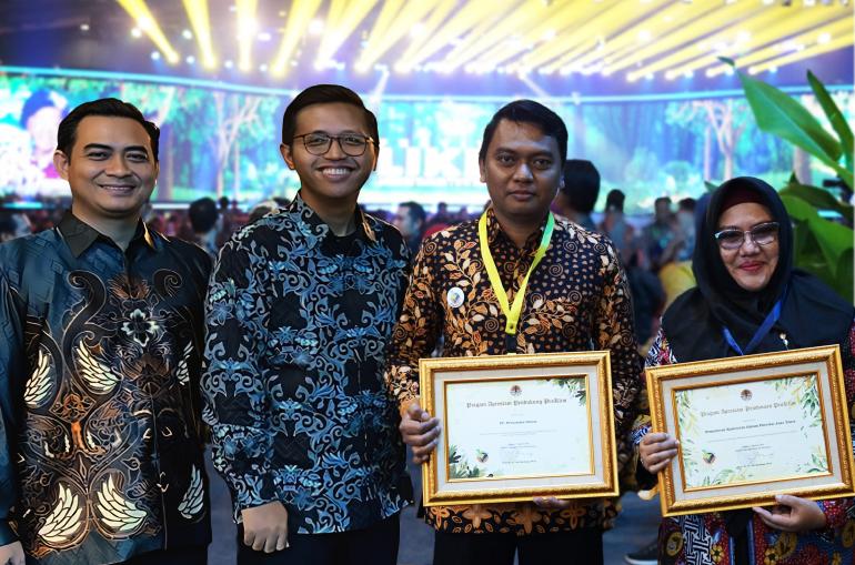 Petrokimia Gresik Raih Penghargaan Sebagai Perusahaan Yang Mendukung Proklim