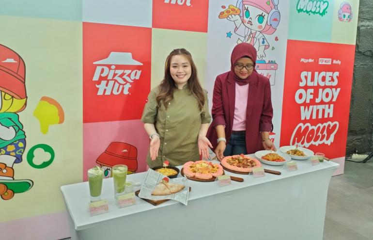 Pizza Hut Indonesia Dan Pop Mart Kolaborasikan Dunia Kuliner Dan ...