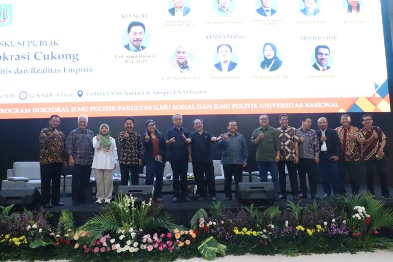 Program Doktor Ilmu Politik UNAS Gelar Diskusi Bahas Demokrasi Cukong